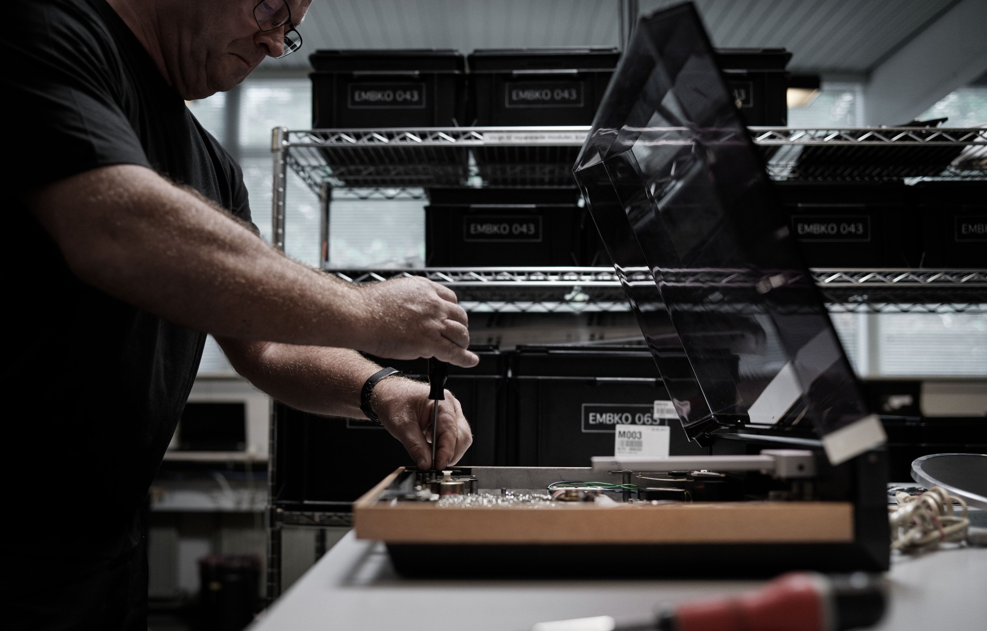 Bang & Olufsen reissues iconic turntable with Beogram 4000c Recreated ...