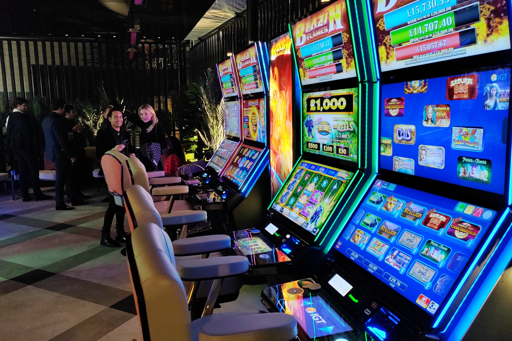 Review: Metropolitan Casino Mayfair is London’s hip new entertainment ...