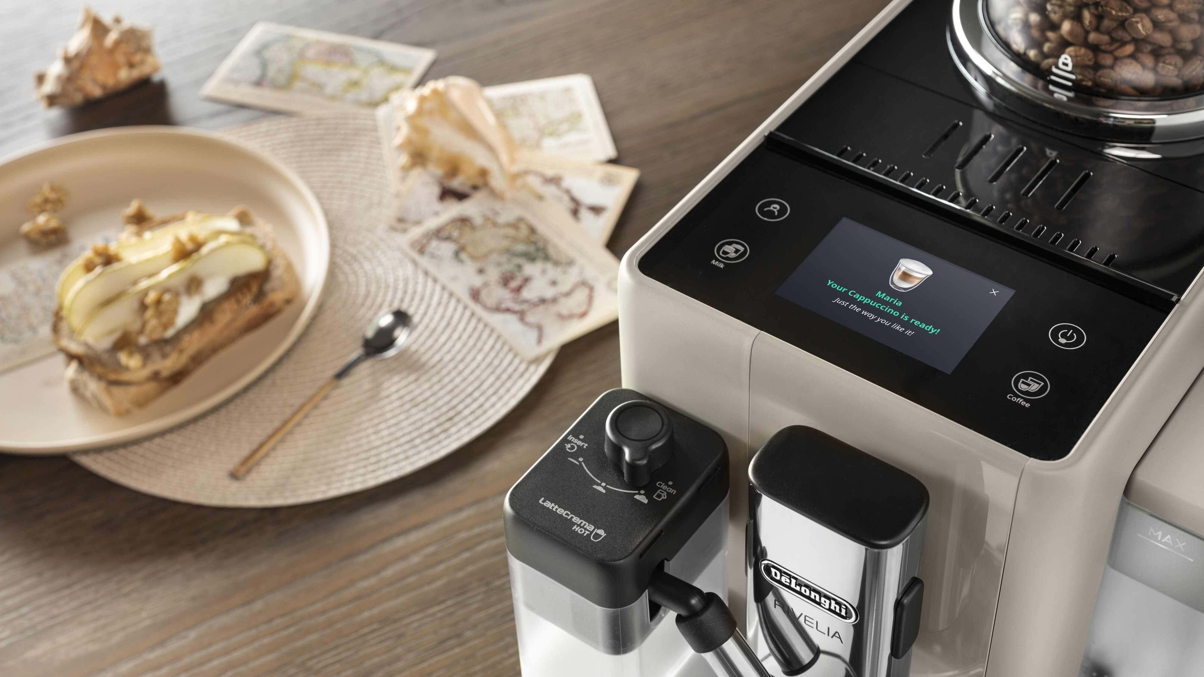 I tested the De’Longhi Rivelia luxury coffee machine and now I brew ...