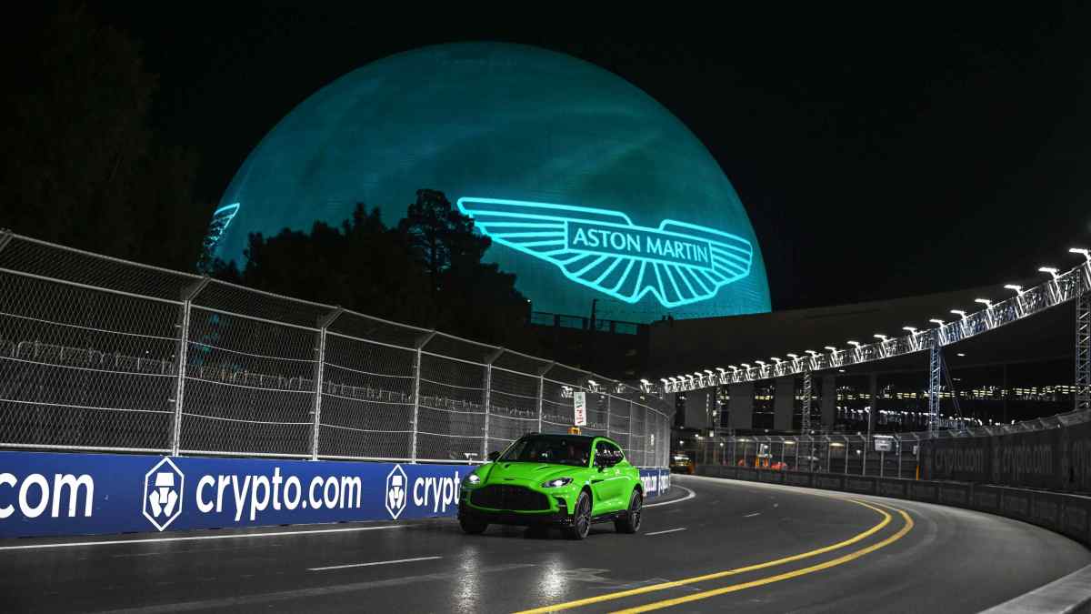 Aston Martin DBX707 supercar SUV takes to the track at Las Vegas Grand ...