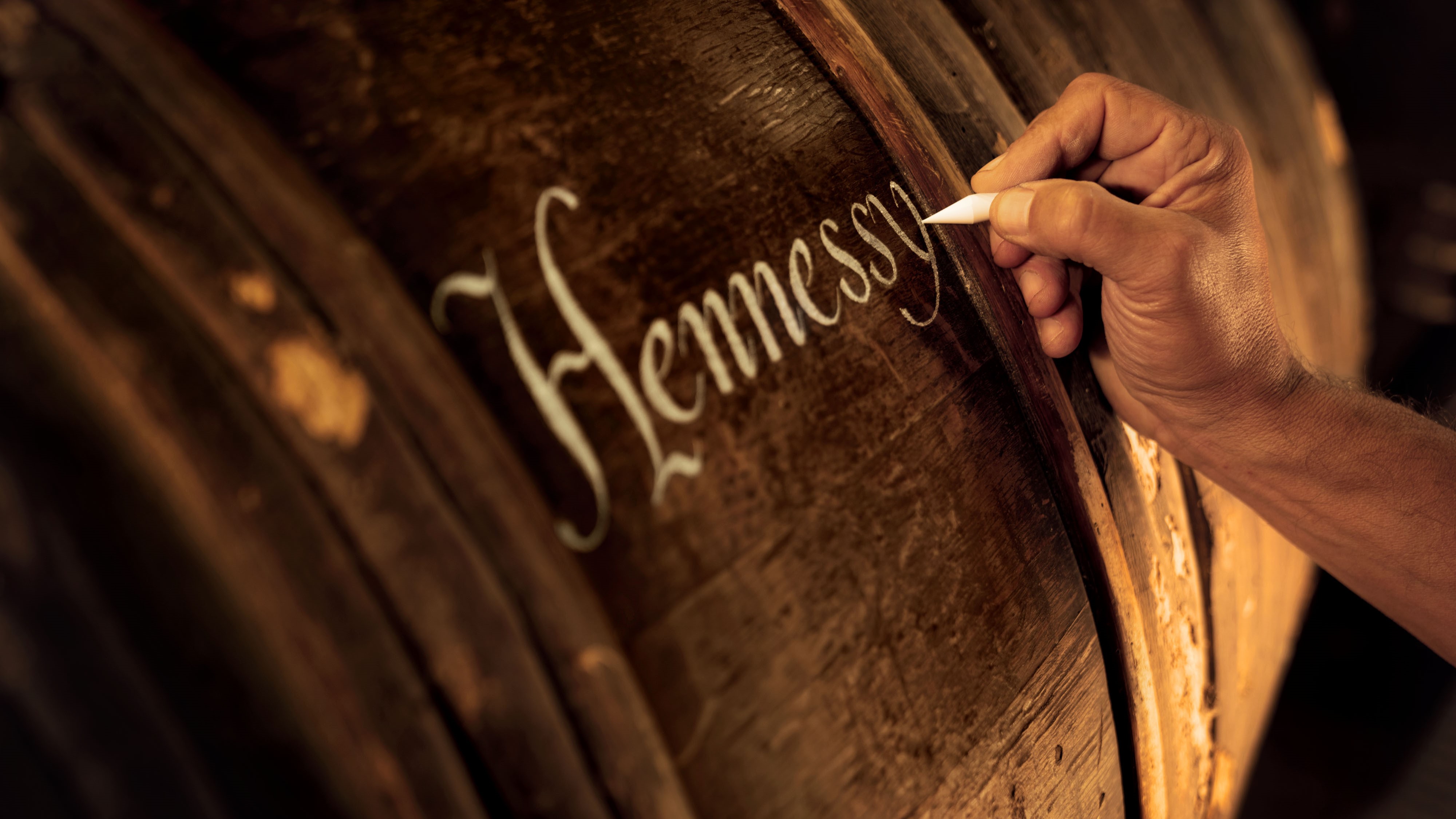 Innovative Hennessy Cognac VR experience wins top French wine tourism ...