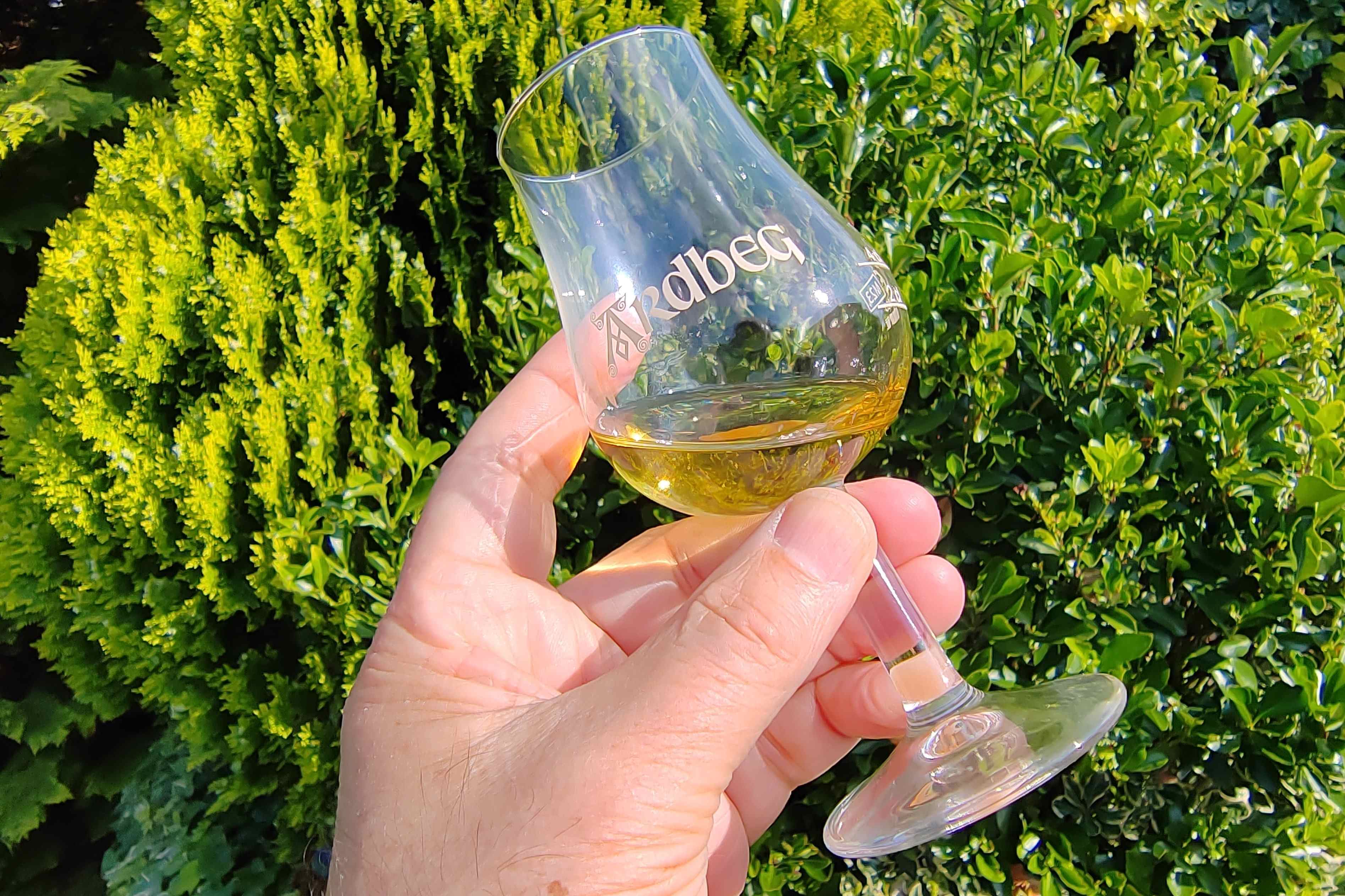 Ardbeg Spectacular Limited Edition port-aged whisky offers big, bold ...