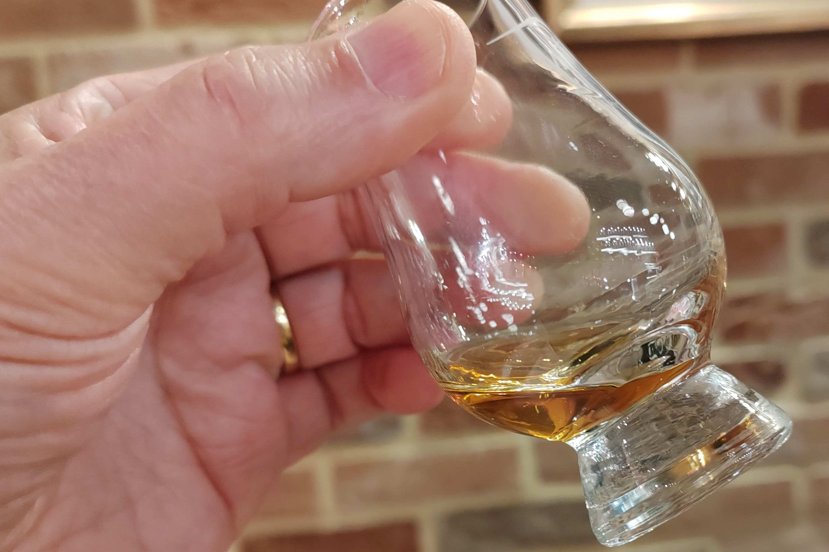 Bourbon bonanza: I tasted Pappy 23 and Eagle Rare 25 whiskey at Buffalo ...