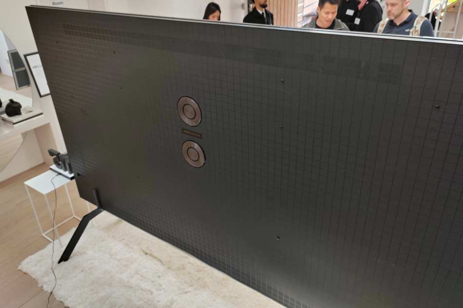 IMAX comes home: TCL 115-inch Mini LED monster is the biggest ...