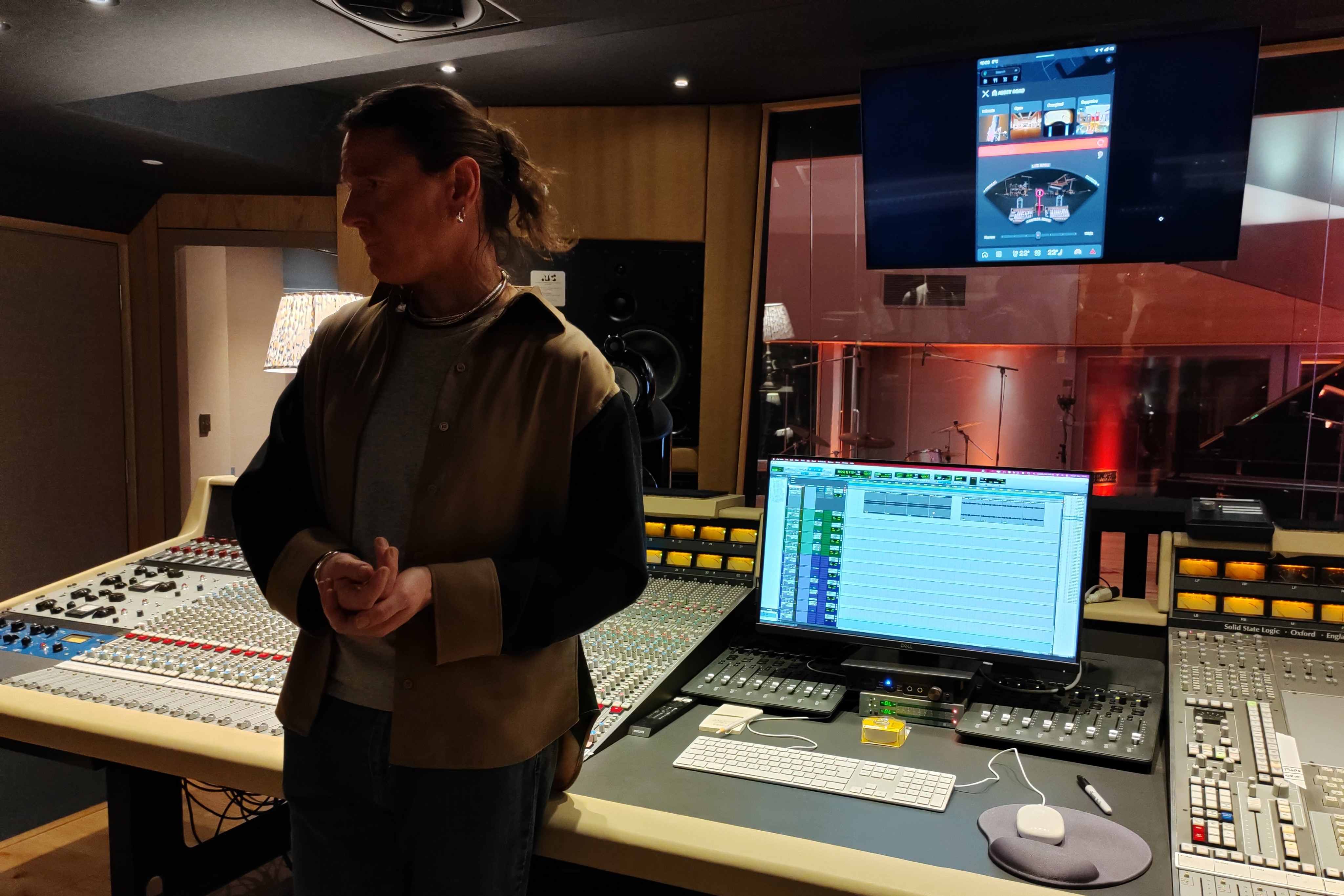 Abbey Road Studios Mode by Bowers & Wilkins: I experience iconic recording studio sound in a ...