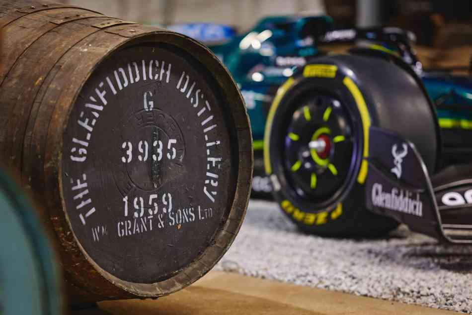 Glenfiddich x Aston Martin celebrate F1 partnership with ultra-aged ...