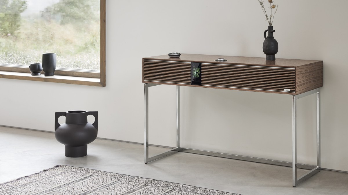 Ruark Audio R810 review: A brilliant reinvention of the classic ...