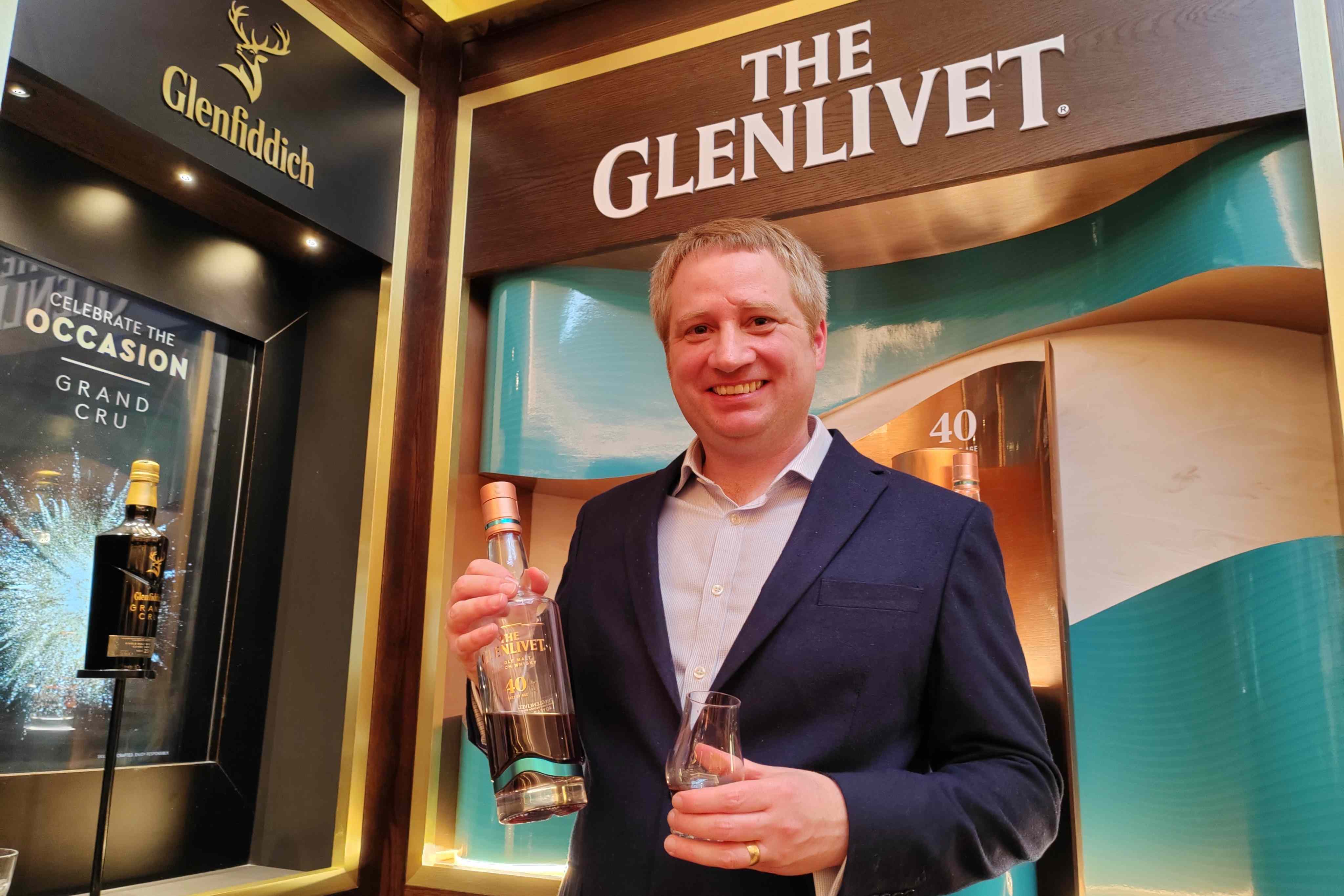 I taste The Glenlivet 40 Year Old whisky, an intense fusion of fruits ...