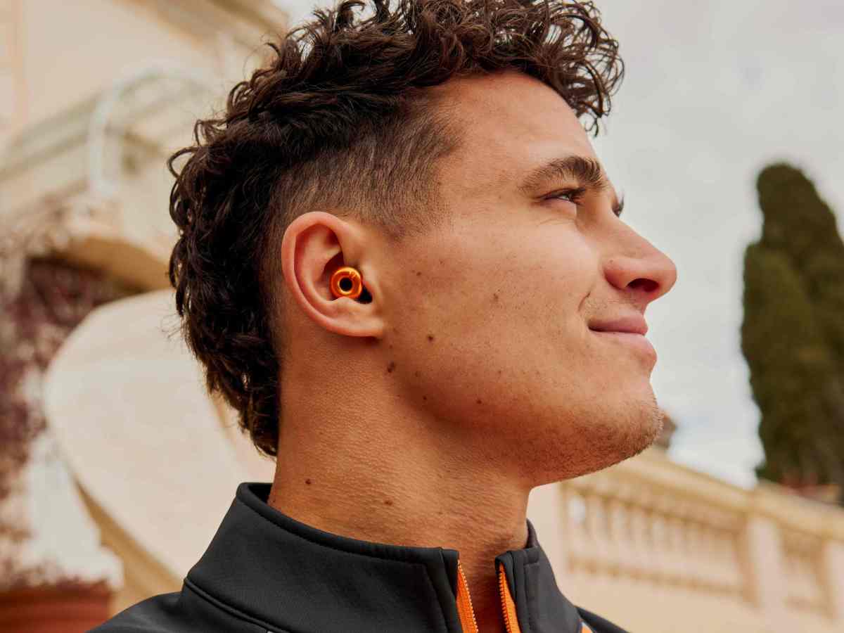 This luxury Maldives resort comes with its own heart-shaped private ...