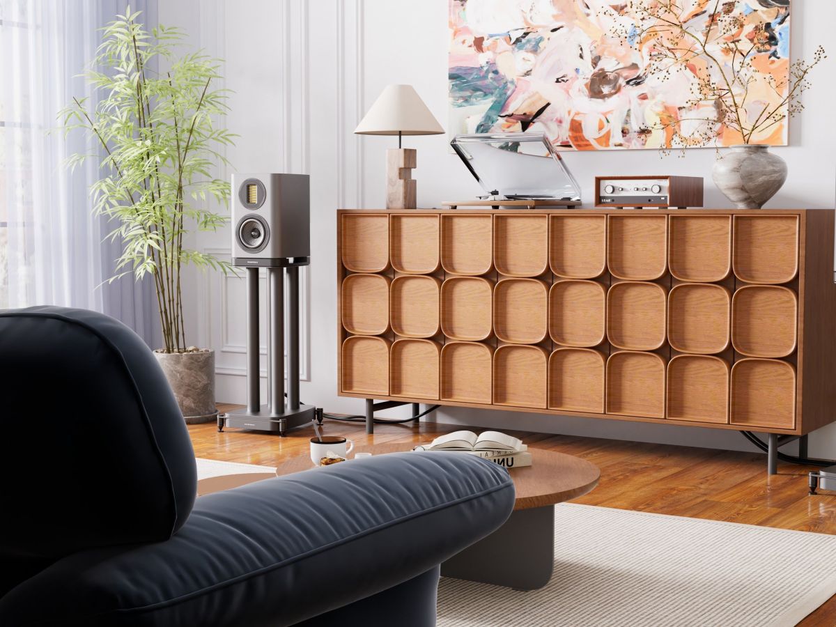 Introducing Sabrina V: Wilson Audio’s smallest floorstanding speaker ...